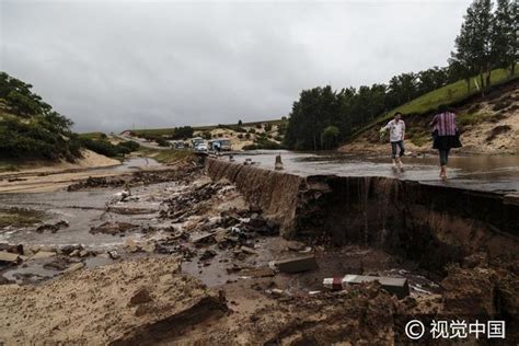 內蒙古赤峰受降雨影響垻上景區一段公路被沖毀 每日頭條