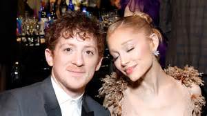 Ariana Grande And Ethan Slater Breakup Rumors Ramp Up After His Latest
