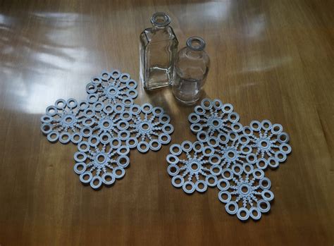 Small Square Romanian Macrame White Doily 4 Circles Flower Handmade Cotton Crochet Doily Lace