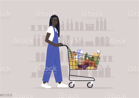 슈퍼마켓에서 식료품 카트를 밀고 있는 데님 작업복을 입은 젊은 여성 아프리카 캐릭터 쇼핑에 대한 스톡 벡터 아트 및 기타 이미지 쇼핑 소매 소비자주의 슈퍼마켓