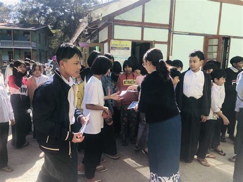 ပြင်ဦးလွင်မြို့ အမှတ် ၃ အခြေခံပညာအလယ်တန်းကျောင်းတွင် ၇၆ နှစ်မြောက် လွတ်လပ်ရေးနေ့အထိမ်းအမှတ