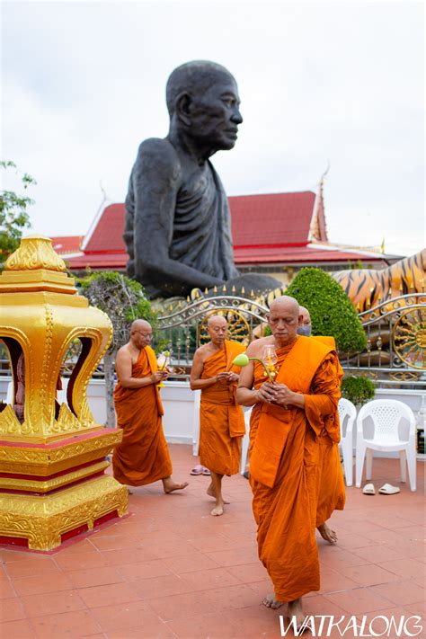 ๒๐ กรกฎาคม ๒๕๖๗ วันพระขึ้น ๑๕ค่ำเดือน ๘ ไทย ปีมะโรง ภาพบรรยากาศพระสงฆ์สวดโอวาทปาติโมกข์ และ