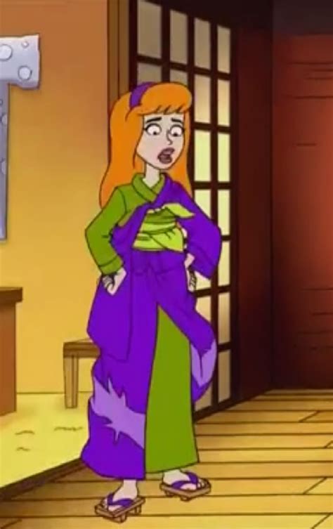 Filedaphne Blake Be Cool Scooby Doo 2x08png Drawn Feet Wiki