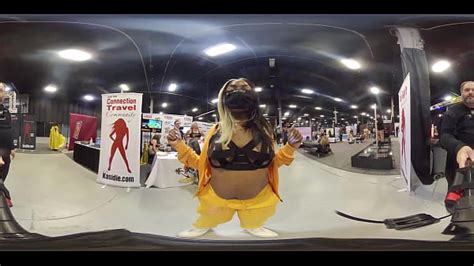 Ebony Porn Star Jiggles Boobies For Me At Exxxotica Nj 2021 In 360