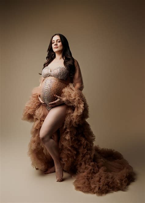 5 Essential Tips For A Stunning Maternity Photoshoot Edmonton Newborn