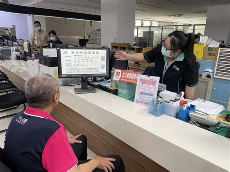 中彰投分署攜手北斗在地「環保黑金」養殖業 助力壯世代勞動力再出發 享新聞