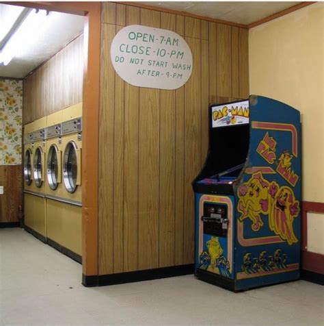 Bowing Ally Roller Rink Or Amusement Park These Menu Boards Are Burnt Into My Memory R