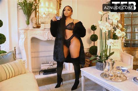 BROOKE VALENTINE Nude AZNude