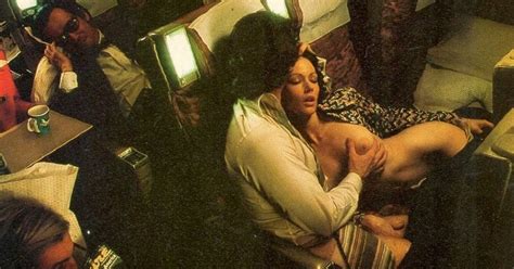 El Juego M S Adulto Sexo En El Avi N