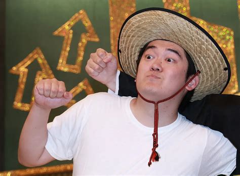 画像・写真 初出場えびしゃが“ツギクル芸人”5代目王者 中村シュンスケはフジテレビの内定を辞退して芸人に「活躍できたらいい恩返しに」 3 11