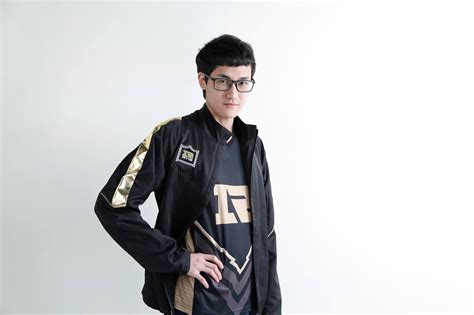 Karsa正式加盟rng，今日啟程前往上海 4gamers