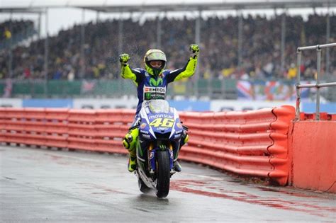 Rossi Becomes In England The King Of The Rain But The Italian Champion