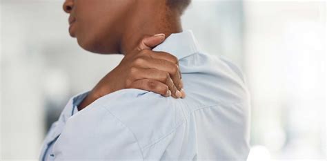 Effective Treatments For A Trapped Nerve In Your Shoulder Blade