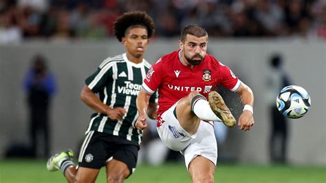 Младоците на Манчестър Юнайтед загубиха от отбора на Райън Рейнолдс