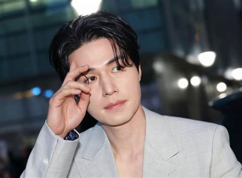 Xxx이동욱 尹파면 후봄이네 소신 표현에 악플 테러 스타이슈