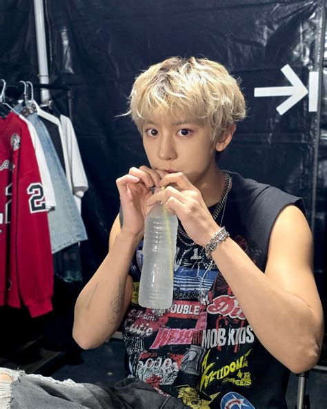 Exo Official Exo의 매력은 언제나 명중 Its The Love Shot Exo의 ‘love Shot 뮤직비디오 유튜브 조회수가 1억뷰를 돌파했습니다