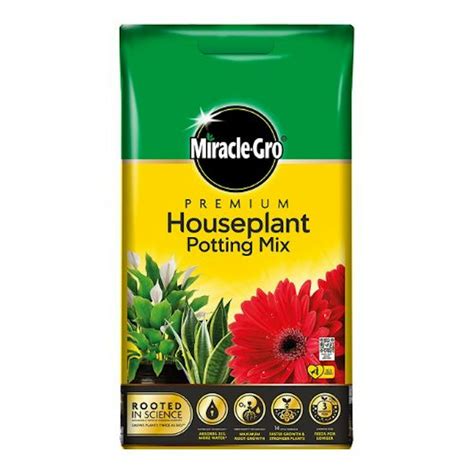 Best Potting Compost And Soil To Use For Plants