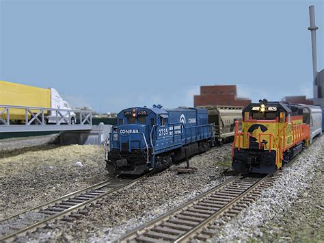N Scale Conrail U23b 2735 Conrail 1285
