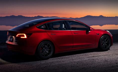 传特斯拉与百度深化合作，助其fsd系统在华本土化升级