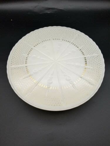 Anchor Hocking Milk Glass Fleur De Lis Pedestal Cake Stand Ebay