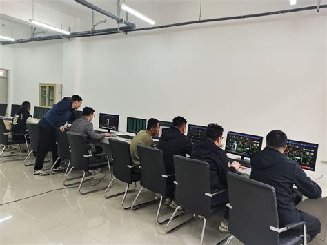 内蒙古华厦朱家坪电力有限公司学员到我校能动学院仿真中心进行660MW超超临界火电机组集控值班员技能培训 能源动力与核技术工程学院