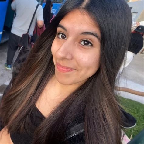 ℳ𝒾𝒸𝒶🌸 Mica Cardenas • Threads Say More