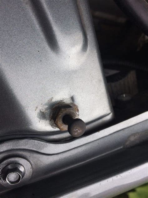 Плановая проверка работы сигнализации… Замена концевика капота… — Lada ...