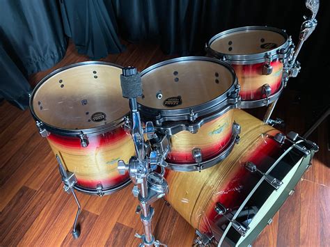 Tama Starclassic Maple Exotic Ruby Pacific Walnut Burst 4pc Top Right