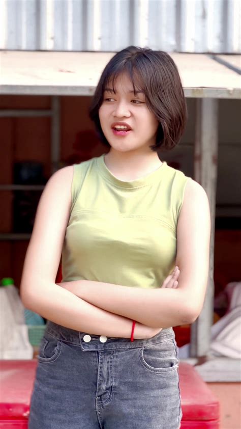 រឿង កំប្លែង ខ្ចី បងសុំមួយ ម៉ឺន មកបង Original Short Film រឿង កំប្លែង ខ្ចី បងសុំមួយ ម៉ឺន មកបង