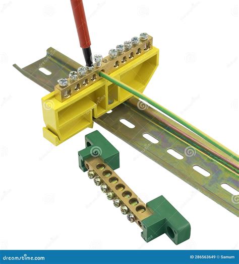 Grounding Electric Bar Block Terminal Stock Image Image Of Terminal