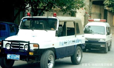 警车中的元老级 北京吉普212的故事 金辉警用装备采购网 警用器材专卖店