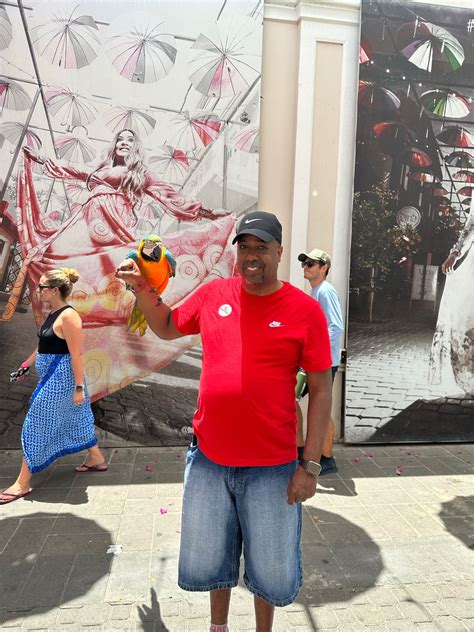 E Joanthan Thomas On Linkedin My New Friend From The D R Wanted To Say Hello