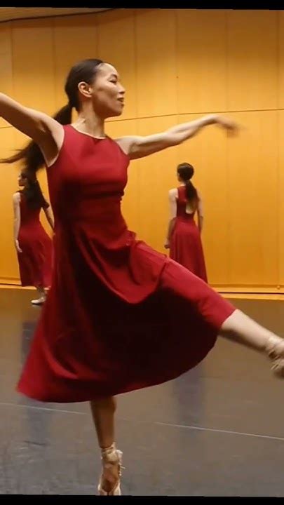 Bibi Chen In Tyzen Hsiao Cello Concerto Youtube