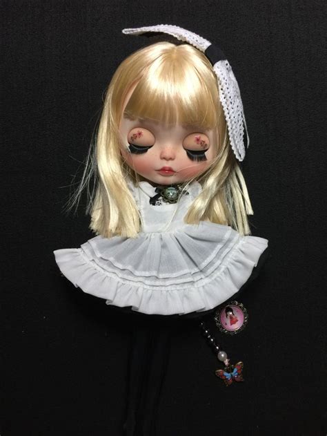 Pin De Kate En Doll Blythe Minnie Ojos Cerrados