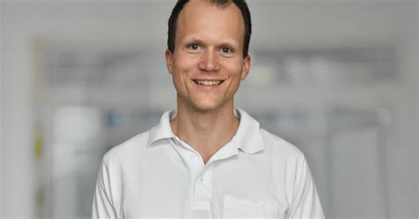 Prof Dr Rüdiger Klapdor Erhält Kurt Semm Preis Für Innovative