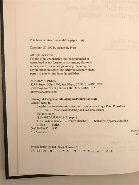 Introduction To Robust Estimation And Hypothesis Testing By Wilcox Rand R Fine Hardcover 1997