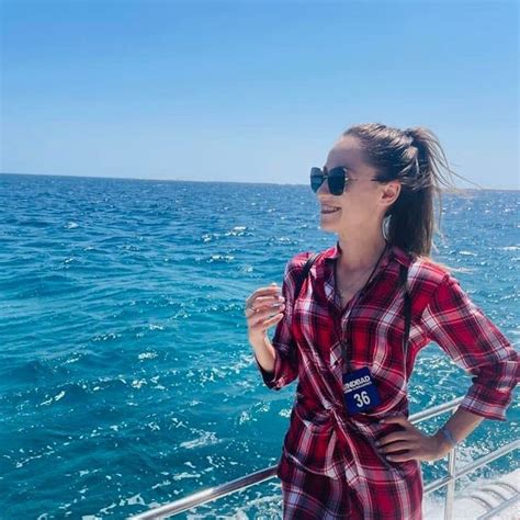 Andreea Dede Dedeccx33 On Threads