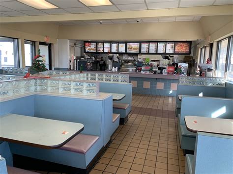 Arbys Interior Arbys 240 1 901 Square Feet 730 East L… Flickr
