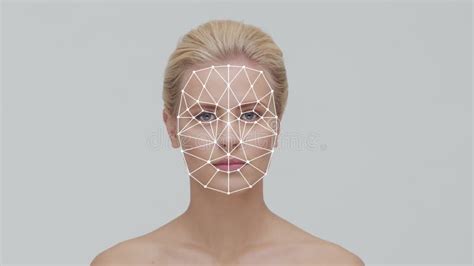 Woman With Grid Texture Speaks Realistically 3d Animation Stock Video