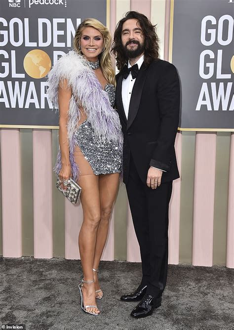 Golden Globes Heidi Klum Puts On A Leggy Display And Flashes Her Cleavage In Tiny