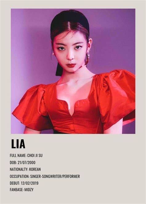 Lia Minimalist Poster K Pop Posterler