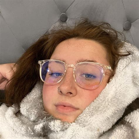 𝘤𝘩𝘭𝘰𝘦 𝘸𝘦𝘣𝘣𝘦𝘳🪐 On Instagram 𝗳𝗿𝗲𝗰𝗸𝗹𝗲𝘁𝗮𝘀𝘁𝗶𝗰 𝗺𝗮𝘁𝗲”