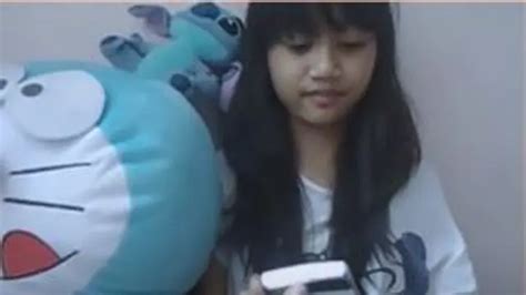 Didukung Ibunda Lakukan Oplas Ini 7 Potret Transformasi Dhyaz Putri Farida Nurhan Hot