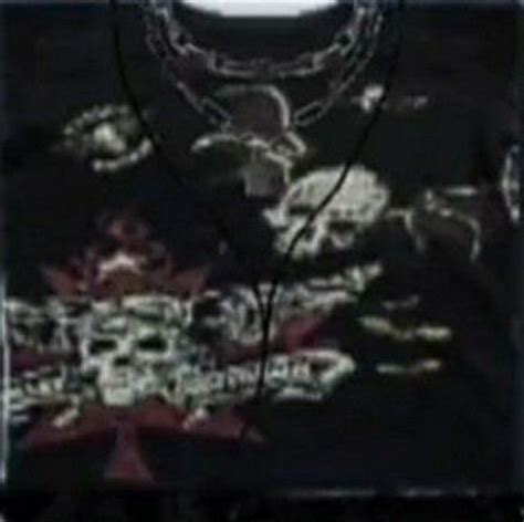 Pinterest In Roblox Shirt Emo Y K Roblox T Shirt