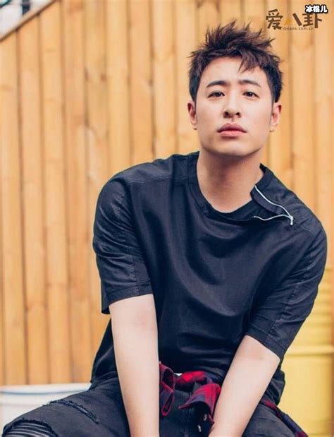 潘玮柏喜得爱女，与妻子是结婚是因为孩子？ 明星 冰棍儿网