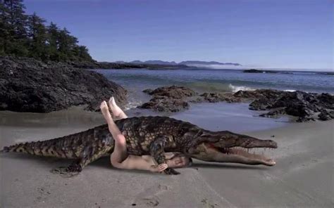 Girls Brutally Used Crocodile Breeding Porn GIF Video Nevyda Com