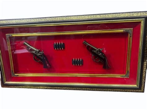 Antique Small Double Gun Photo Frame For Decoration Size 8x12 Inch