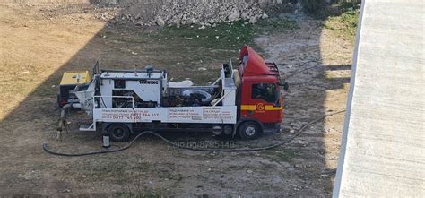стационарна помпа Строителни услуги Пловдив транспортиране на бетон в трудно достъпни