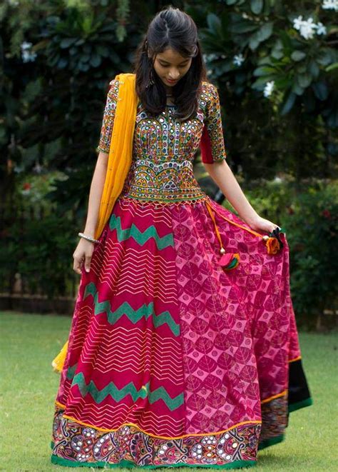 Trendy Unseen Navratri Chaniya Choli Designs From Local Stores Looksgud Com