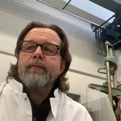 Apkrfky0dyuptr6aicspbgkzzeggei2jxovvfxg2yneks900 C K C0x00ffffff No Rj